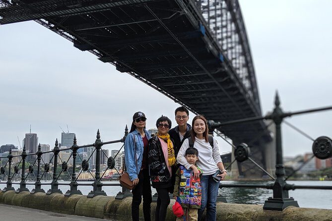 Sydney Secrets and Bondi Beach 4 HOUR AFTERNOON PRIVATE TOUR - FAQs