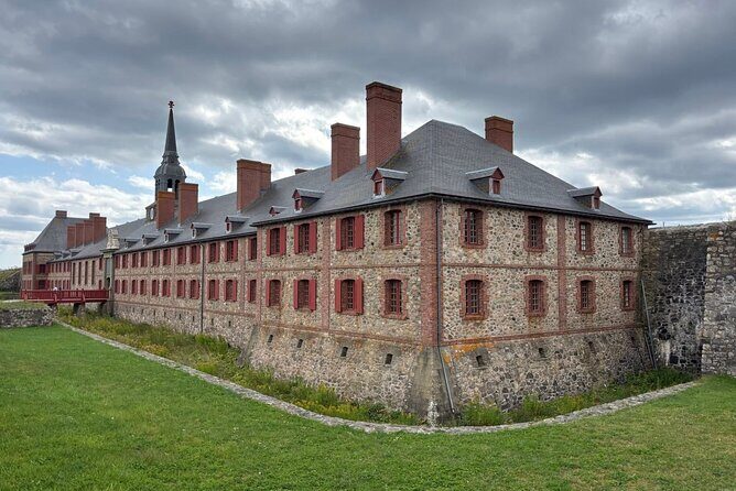 Sydney to Louisbourg Heritage Discovery Tour - FAQ
