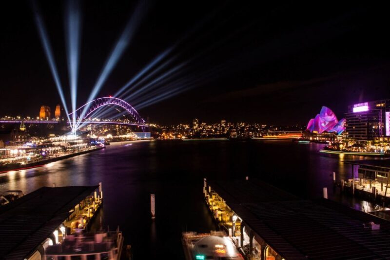 Sydney: Vivid Festival of Light Harbor Cruise with Dinner - A Closer Look at the Itinerary and Experience