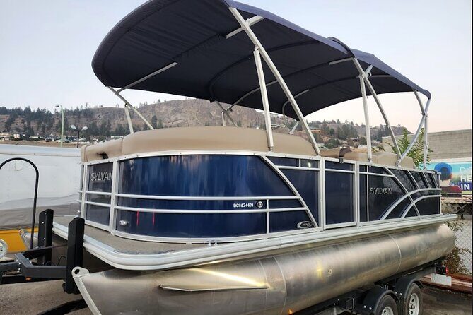 Sylvan Mirage Party Pontoon Boat Rental - Key Points