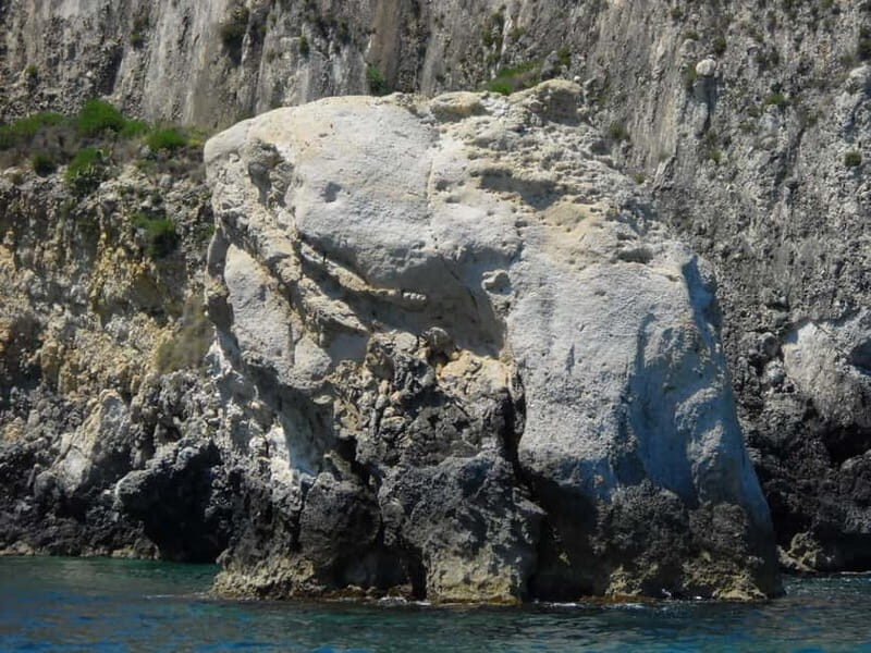 Syracuse: boat tour of the sea caves and Ortigia, Papyrus Excursion - Additional Considerations