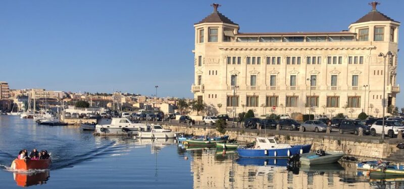 Syracuse: Boat Trip of Ortigia Island and Sea Caves - An Overview of the Experience