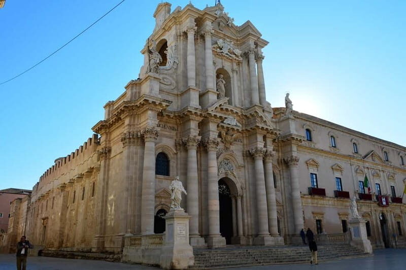 Syracuse: Ortigia and Neapolis Guided Walking Tour - Detailed Itinerary Breakdown