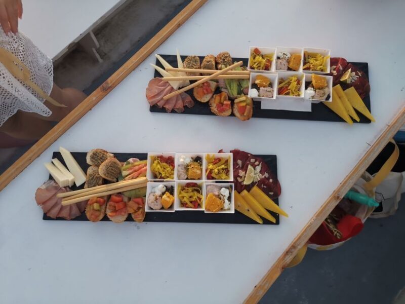 Syracuse: Ortigia Sunset Cruise with Aperitif - Syracuse: Ortigia Sunset Cruise with Aperitif — An Authentic Sicilian Escape