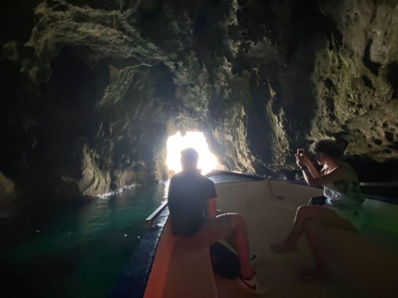 Syracuse: Private boat trip ortigia and Prosecco/aperitivo - FAQs