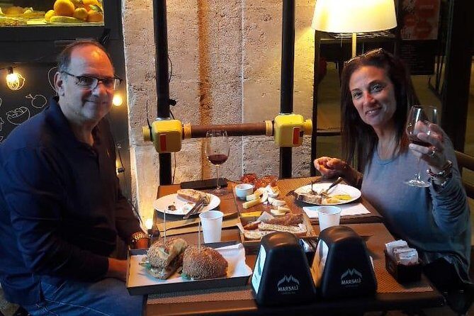 Syracuse Private Walking Tour with Traditional Lunch and Wine - A Closer Look at the Experience