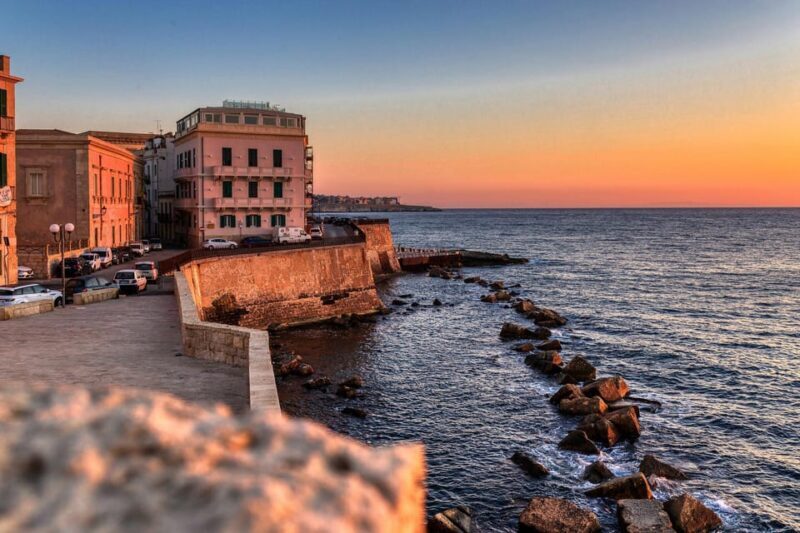 Syracuse: sunset tour and fresh seafood aperitif - A Deep Dive into the Syracuse Sunset Tour