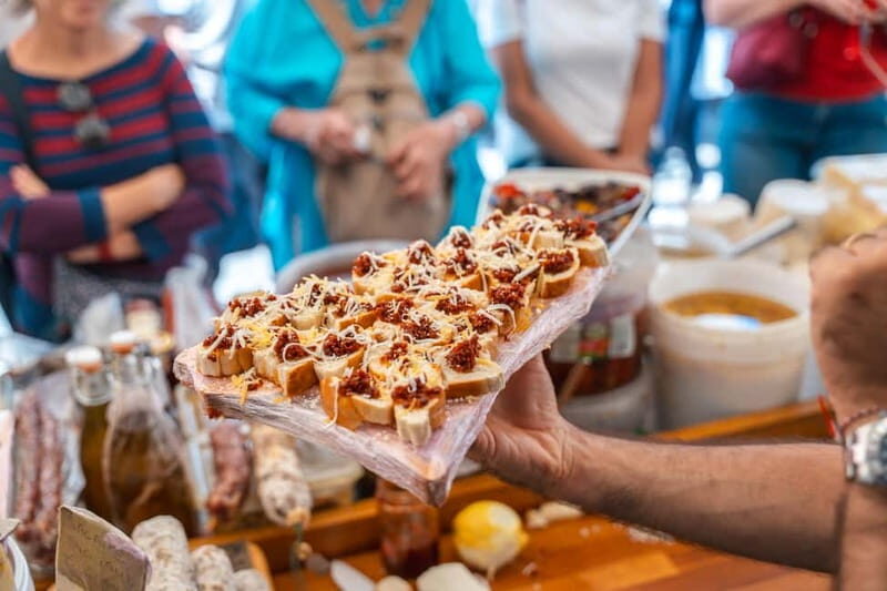 Syracuse: The Street Food Tour in Ortigia with a Local Guide - Exploring the Itinerary in Detail