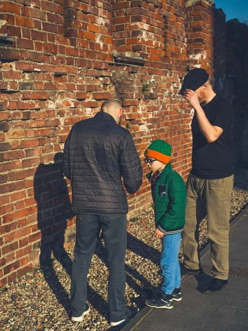 Szczecin: Spy-Themed Walk & Game with Host/Guide - Key Points