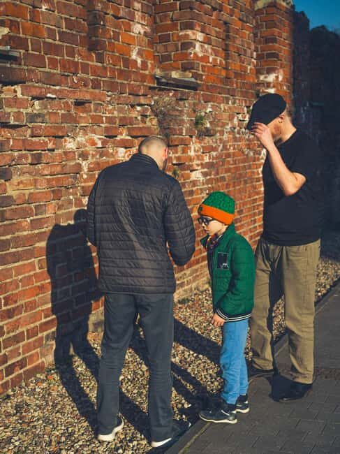 Szczecin: Spy-Themed Walk & Game with Host - Challenges & Tasks