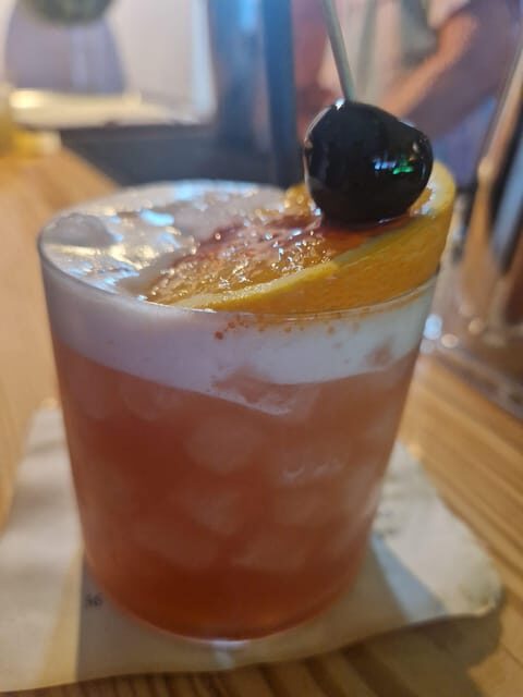 Table Zero: Cocktail Night in Style with Tapas Included - Who Will Love This Experience?