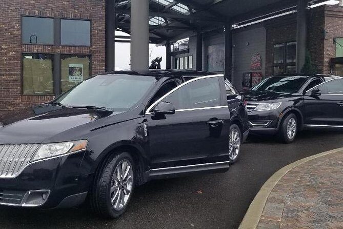 Tacoma & Gig Harbor Hotel Transportation To/From Seattle Airport - The Value of Booking in Advance