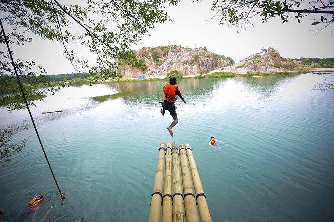 Tadom Hill Splashing Adventure including Diving Platform & Tarzan Swing - Key Points