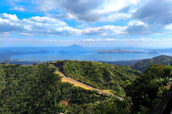 Tagaytay and Taal Volcano Boat Ride Adventure Tour - Key Points