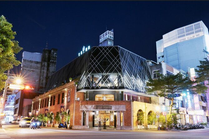 Taichung City Landmarks and Gaomei Wetlands Day Tour from Taipei - Exploring the Highlights of Taichung in a Day