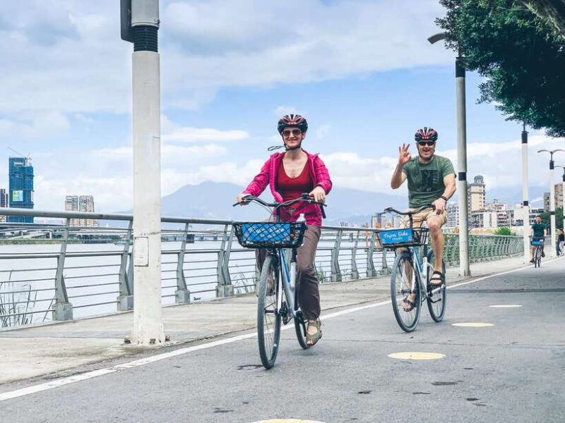 Taipei: 4-Hour Morning City Cycling Tour with Breakfast - Key Points