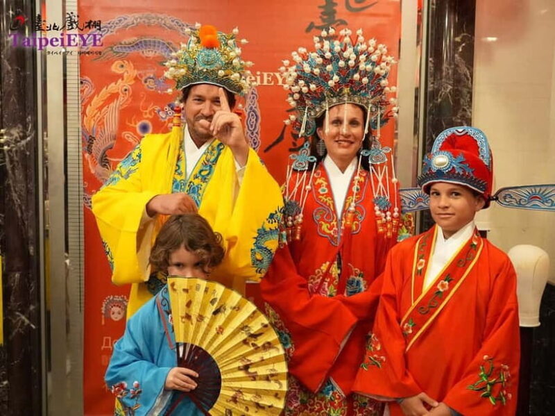 Taipei: 9-Hour Culture & Opera Day Tour at TaipeiEYE - FAQ