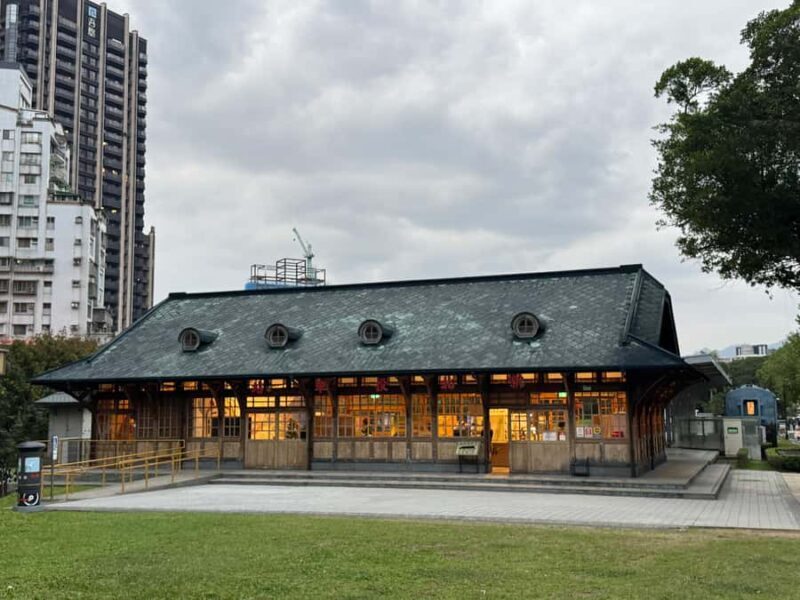 Taipei: Beitou Hot Springs and Heritage Walking Tour - Relaxation and Leisure