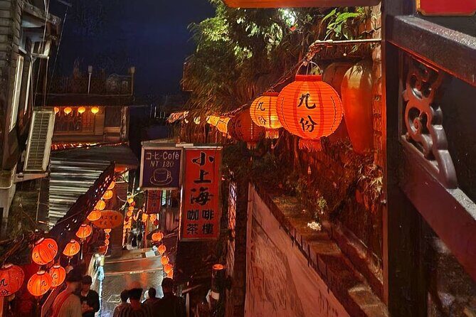 Taipei day tour(northeast coast tour or city tour) MERCEDES VAN - An Authentic, Personalized Way to Discover Taipei