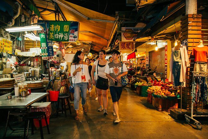 Taipei Food Tour: Night Market & Convenience Store(Food Included) - Food and Market Experience