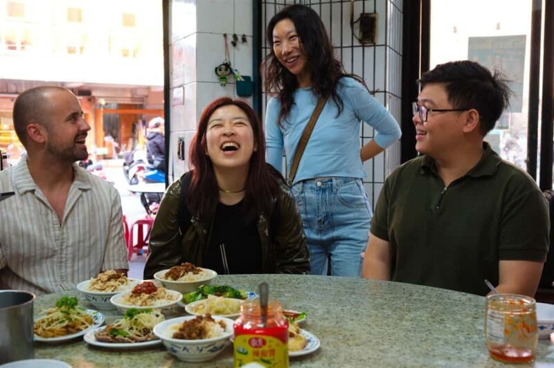 Taipei: Food Tour with Locals & 12+ Flavors (Small Group) - Key Points
