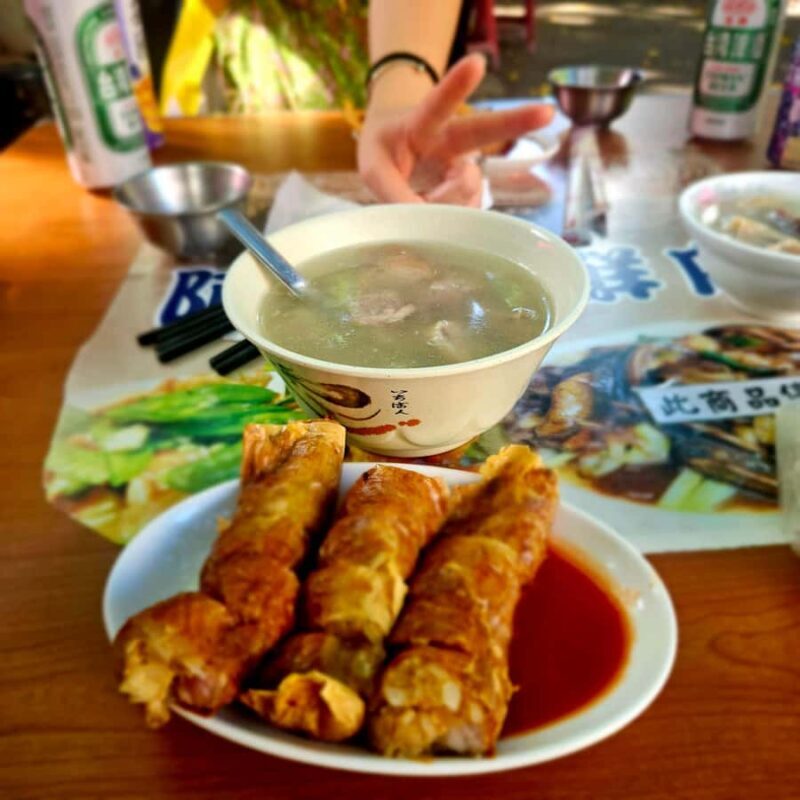 Taipei: Food Tour with Locals & 12+ Flavors (Small Group) - FAQ