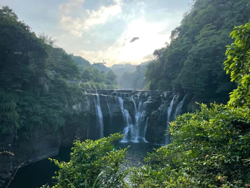 Taipei: Jiufen, Shifen Sky Lanterns & Keelung Nightmarket - Who This Tour Is Best Suited For