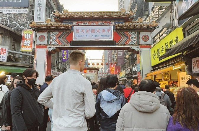 Taipei Layover City Highlights Tour with Pickup - Who Should Consider This Tour?