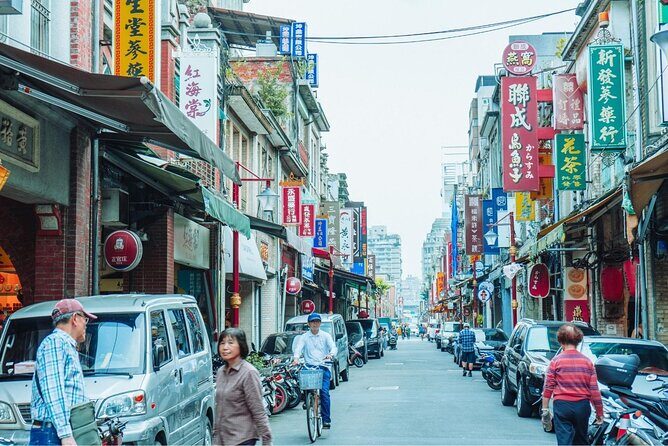 Taipei: Layover Experience With A Local Host - Authenticity and Personal Touch