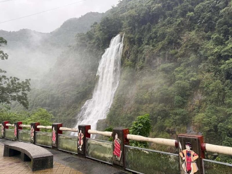 Taipei: Neidong Forest, Luxury Hot Spring & Bitan Boat Ride - Why This Tour Offers Real Value