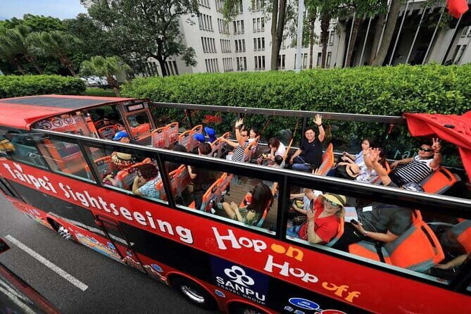 Taipei Sightseeing Hop-On Hop-Off Bus Ticket - An In-Depth Look at the Taipei Hop-On Hop-Off Bus Tour