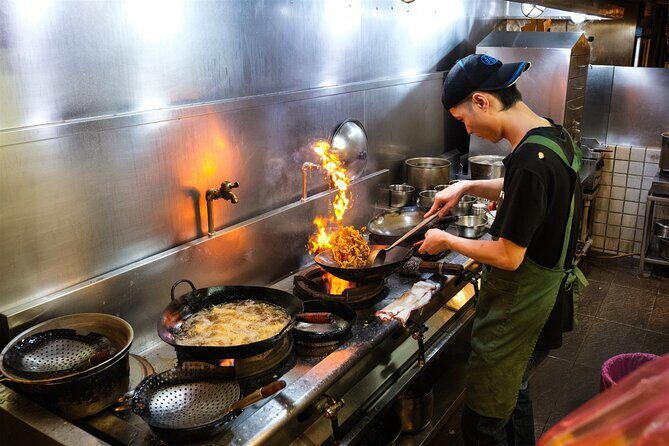 Taipei: Street Food Tour in Historic District, with 12+ Tasters - Who Should Consider This Tour?