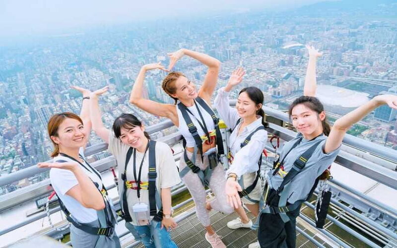 Taipei: Taipei 101 Observatory - Skyline 460 Cloud Walk - An In-Depth Look at Taipei 101 Skyline 460