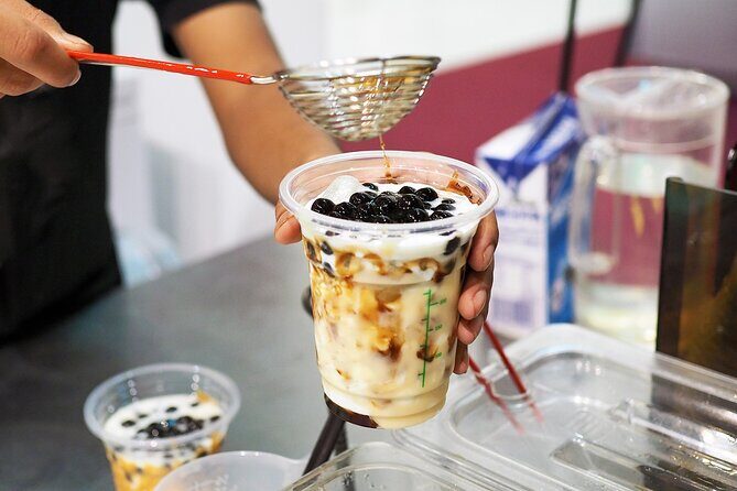 Taipei Touchdown: Make the Most of Your 6-Hour Layover - An In-Depth Look at the Experience