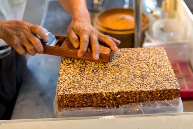 Taipei Twilight Tales: Ximending to Huaxi Night Market Private 6H - Key Points