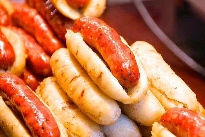 Taipei Twilight Tales: Ximending to Huaxi Night Market Private 6H - Serenity at Lungshan Temple