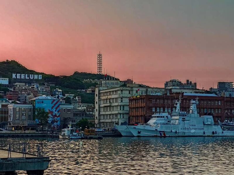 Taiwan Kaohsiung: Photoshoot with Taiwan Photographer - An in-depth look at the experience