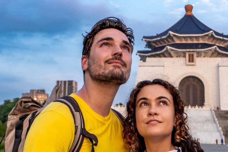 Taiwan Kaohsiung: Photoshoot with Taiwan Photographer - Frequently Asked Questions