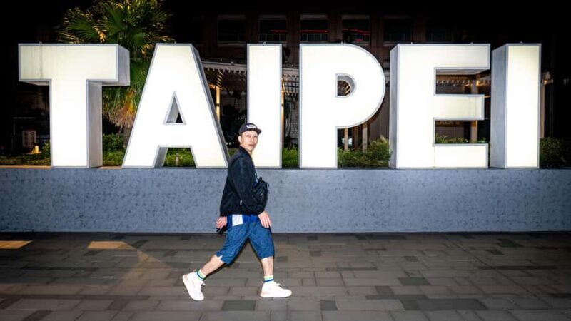 Taiwan Taichung: Photoshoot with Taiwan Photographer - Discovering Taichung in a Portrait: What to Expect