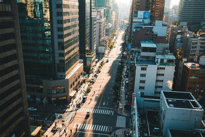 Taiwan Taoyuan airport(TPE) Private Transfer to/from Taipei City - A Detailed Look at the Transfer Experience