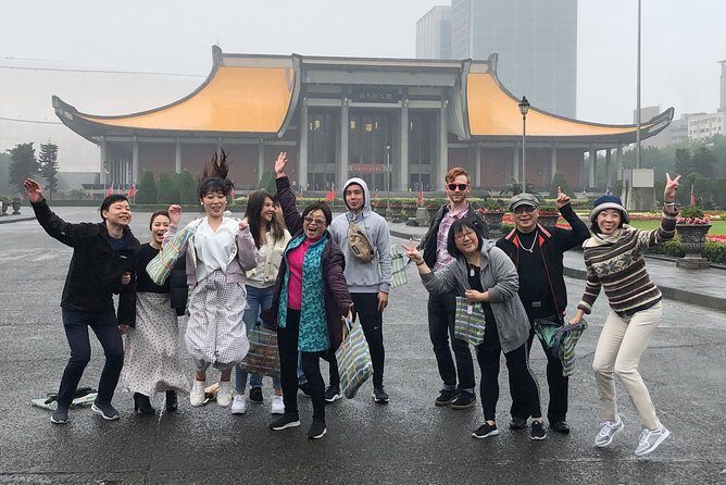Taiwan Traditional Delicacies Experience, Xiao Long Bao, Chicken vermicelli with mushroom and sesame oil, Tofu strips salad, Bubble milk tea. - Key Points