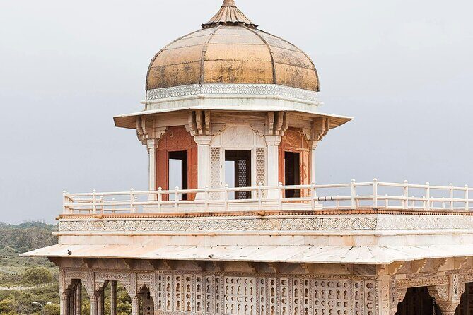 Taj Mahal Agra Fort and Fatehpur Sikri Guided City Tour - Key Points