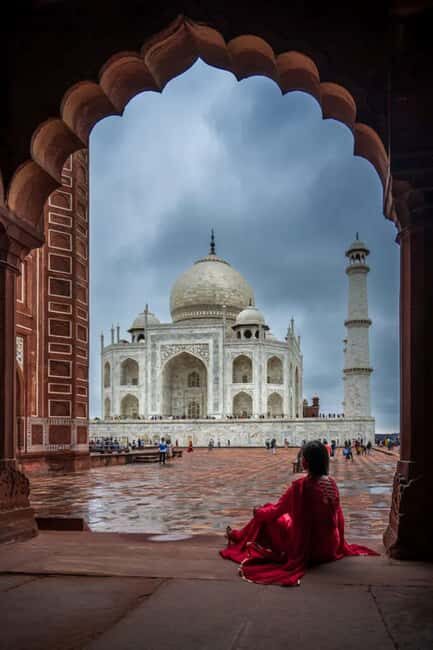 Taj Mahal, Agra Fort & Baby Taj Tour from Delhi with 5*Lunch - FAQs