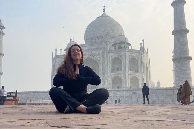 Taj Mahal, Agra Fort & Baby Taj Tour from Delhi with Meal - Discovering the Baby Taj: Itmad-ud-Daula