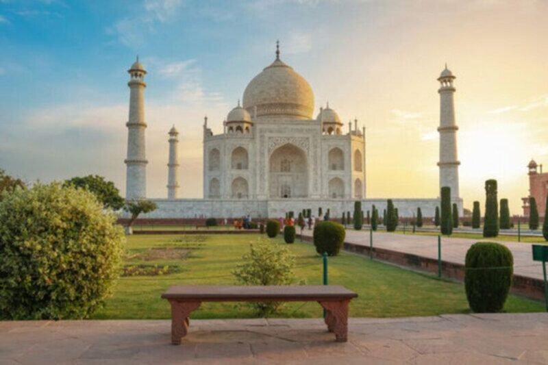Taj Mahal Agra Full or Half Day City Tour with Lunch - Key Points