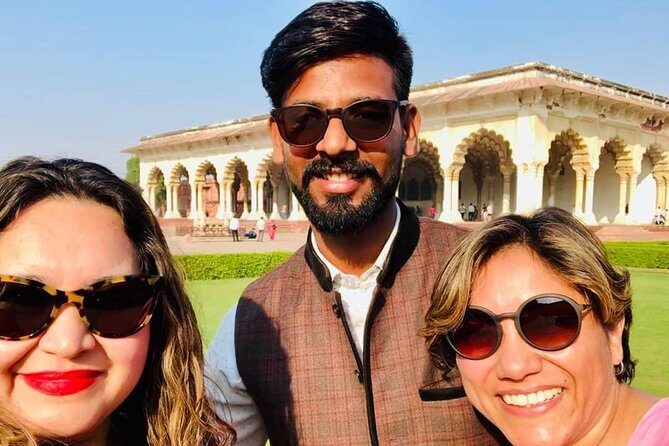 Taj Mahal & Agra Tour From Delhi By Fastest Train - FAQ