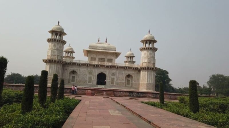 Taj Mahal Agra Tour from Goa - What does the itinerary look like?