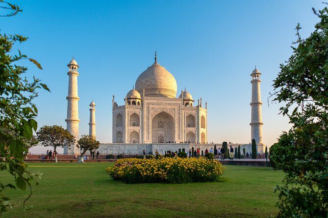 Taj Mahal And Agra Fort Private Day Tour with 5 Star Lunch - Who Should Consider This Tour?