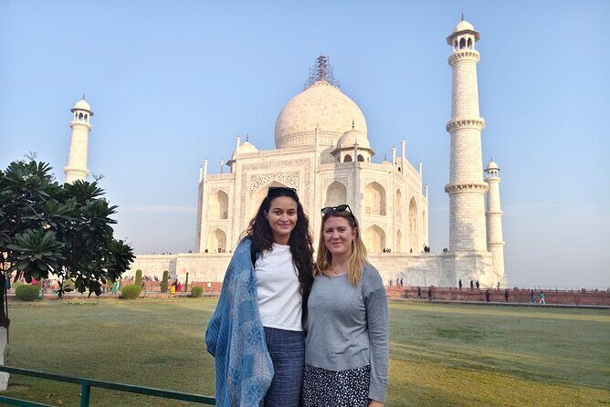 Taj Mahal and Agra Fort Tour with 5 Star Lunch - Key Points