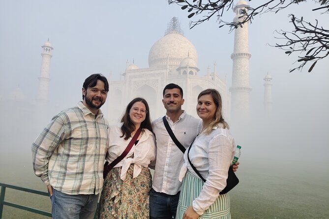 Taj Mahal and Agra Fort Tour with 5 Star Lunch - What Makes This Tour Stand Out?
